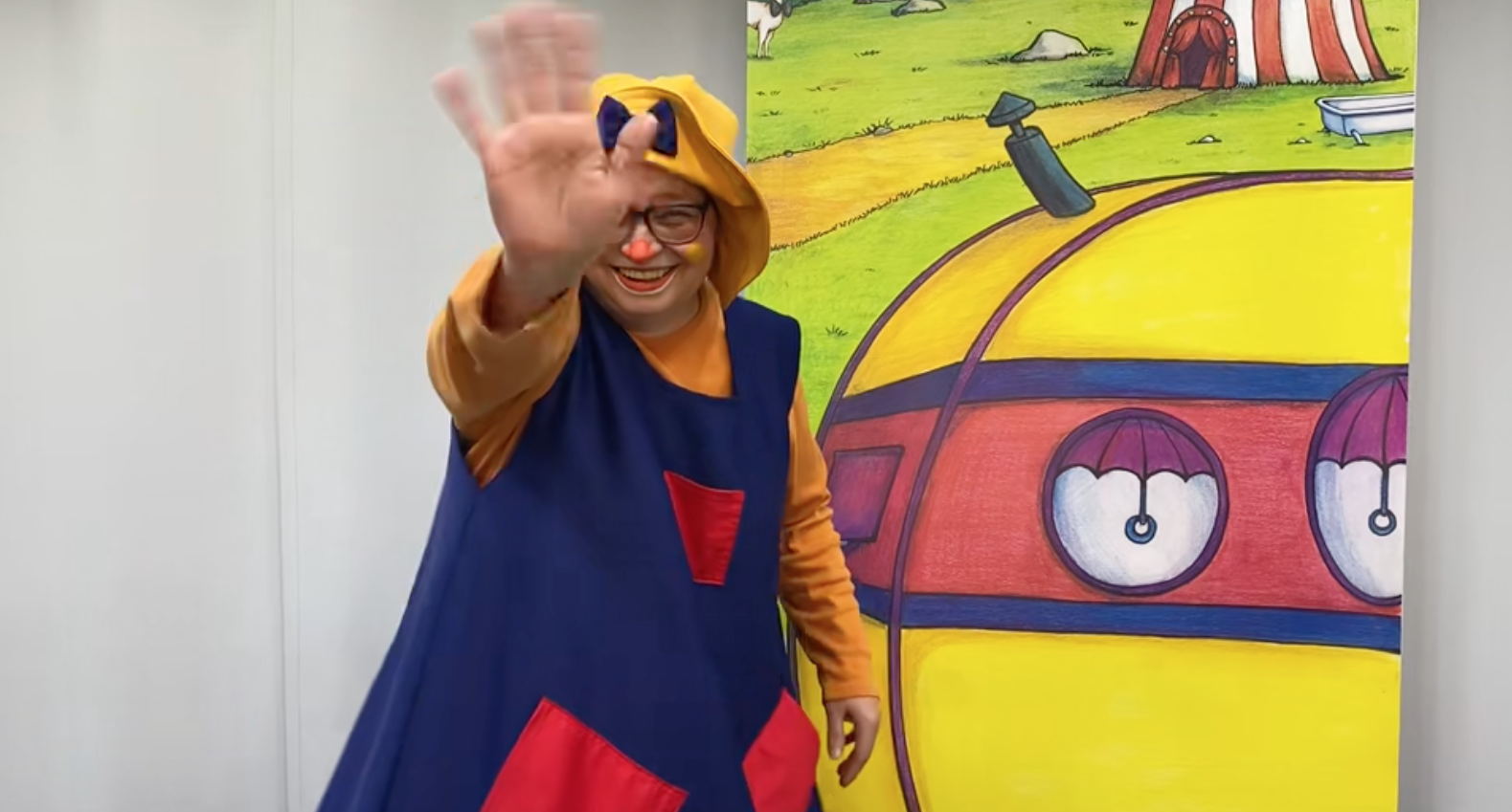 Tilaa viittova Pelle Totti! – Teatteri Totti