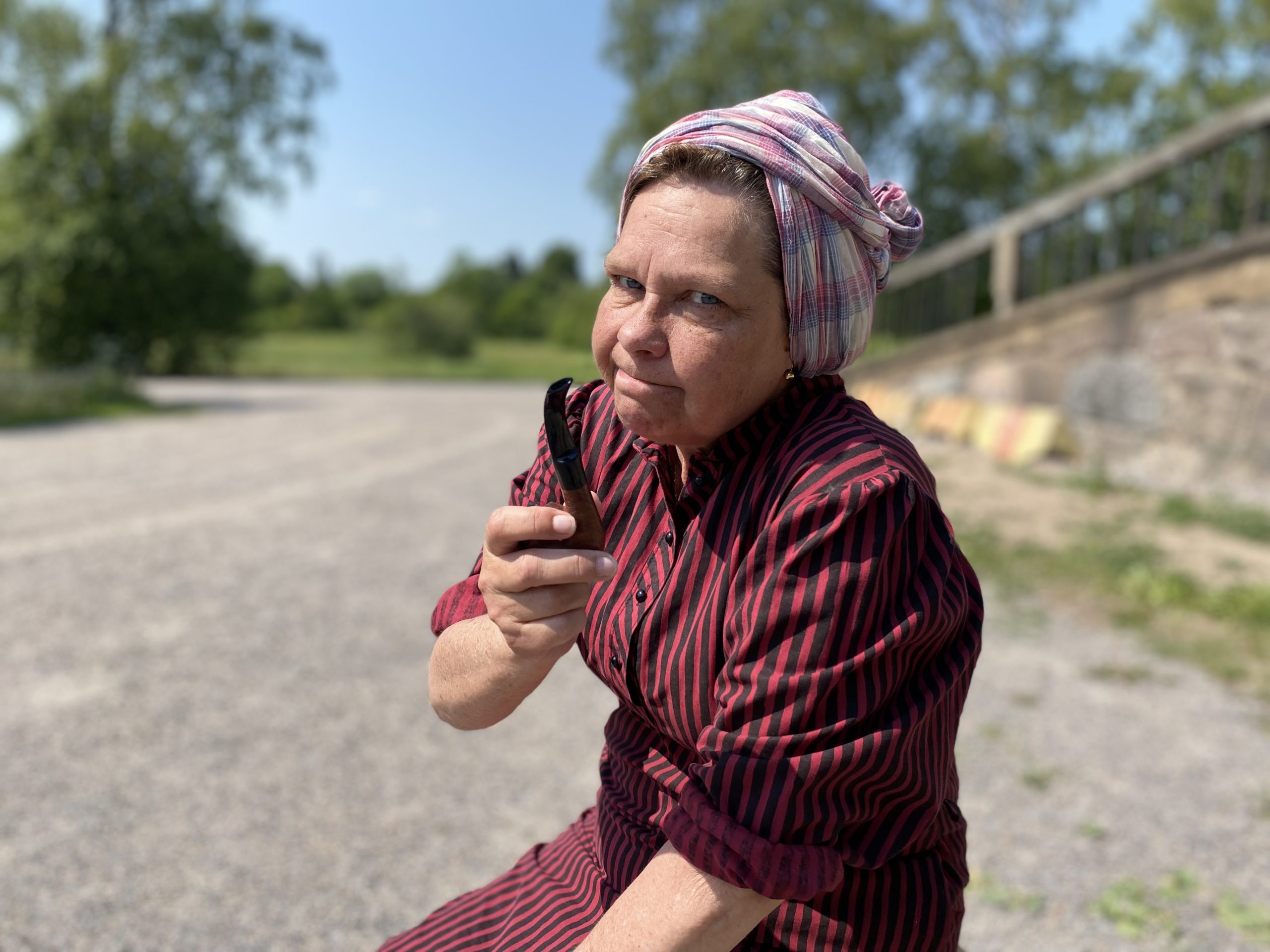Lentävä huivi – Teatteri Totti